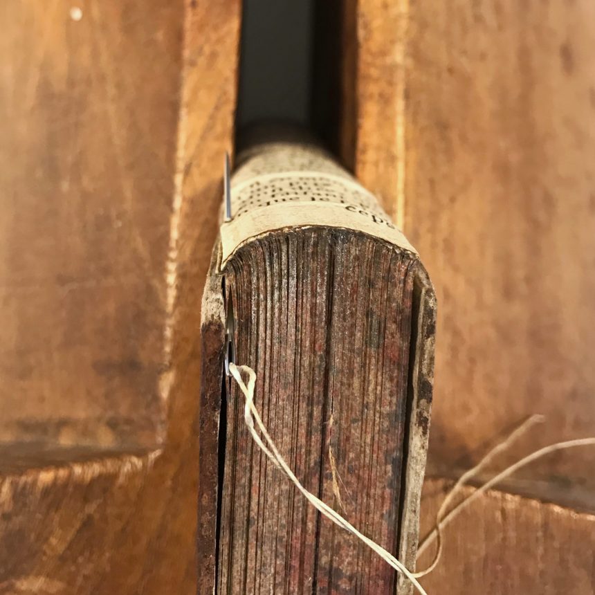 Restauration de livres anciens Restaurateur des documents écrits et reliure